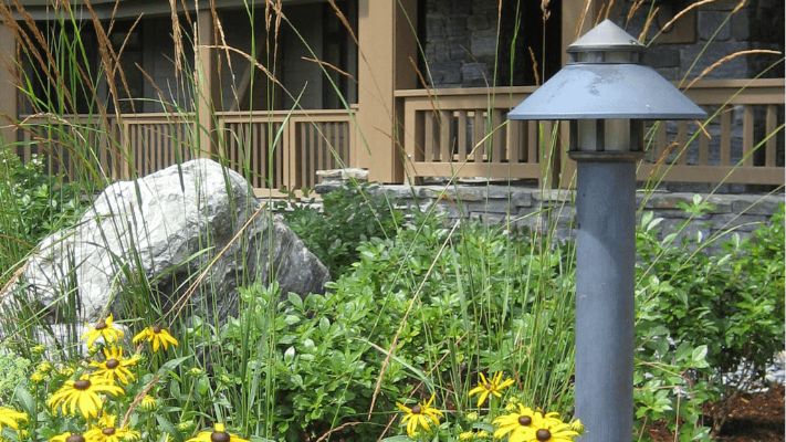 Poles & Posts : SR5 - Straight Galvanized Steel Pole